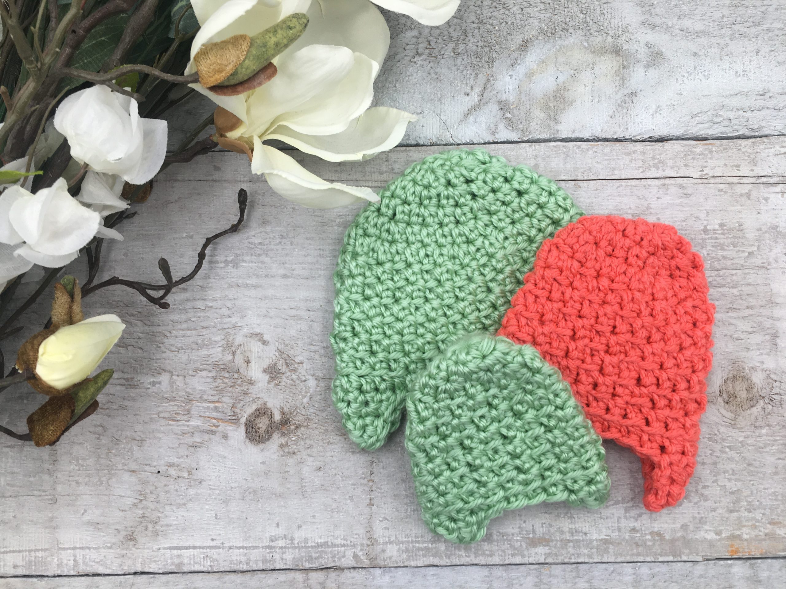 Little Loves Preemie Hat - FREE Pattern - Through The Loop Yarn Craft