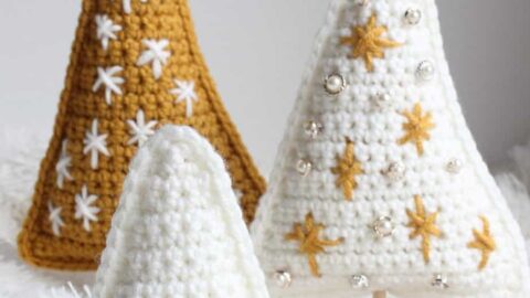 40 Free Crochet Christmas Decor Patterns - Through The Loop Yarn Craft