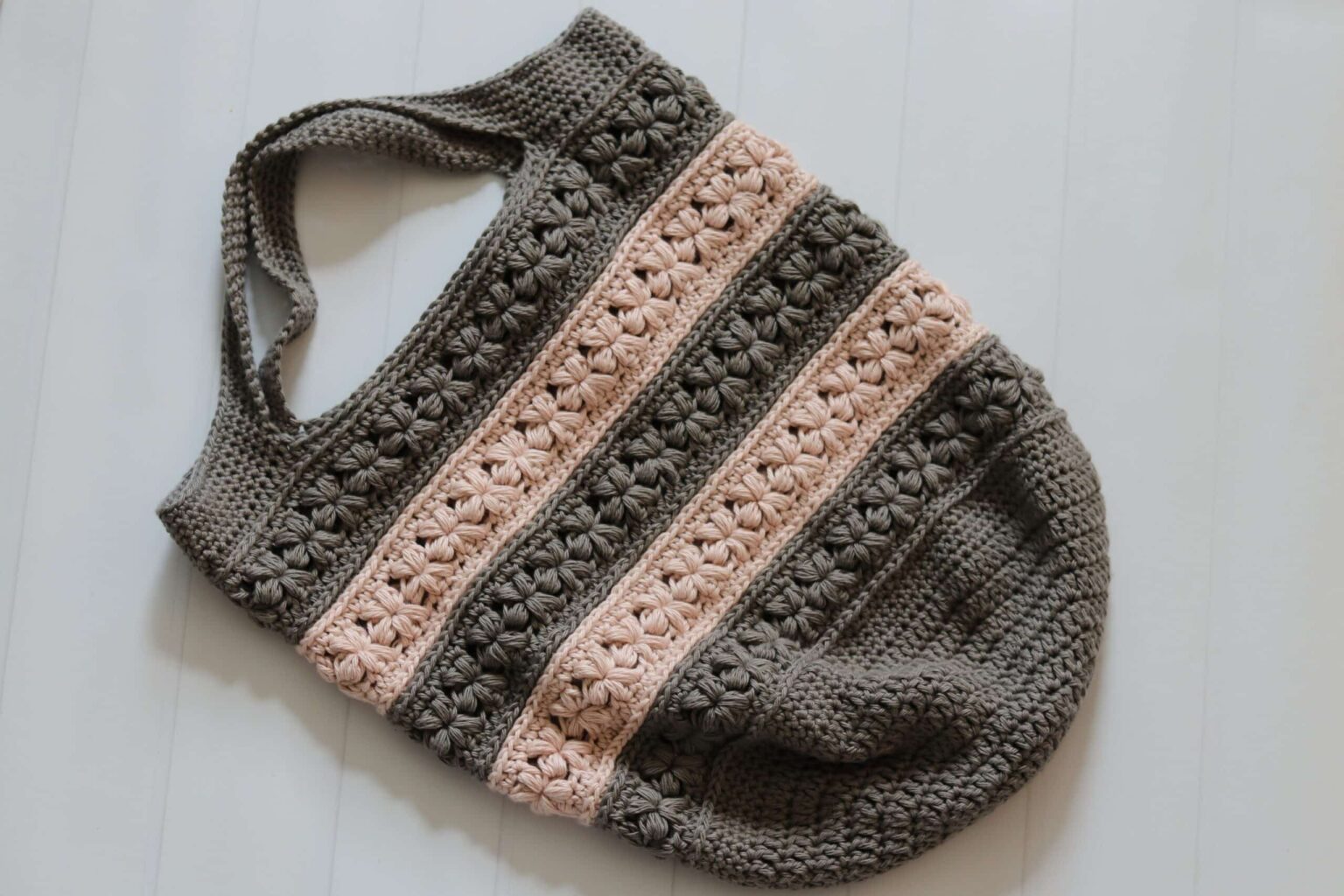 50 Free Crochet Bag Patterns - Through The Loop Yarn Craft